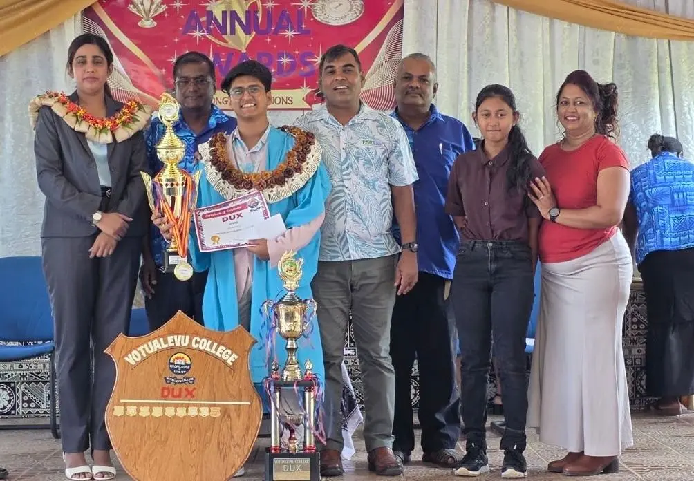 Votualevu College Dux sets sights on international engineering career ...